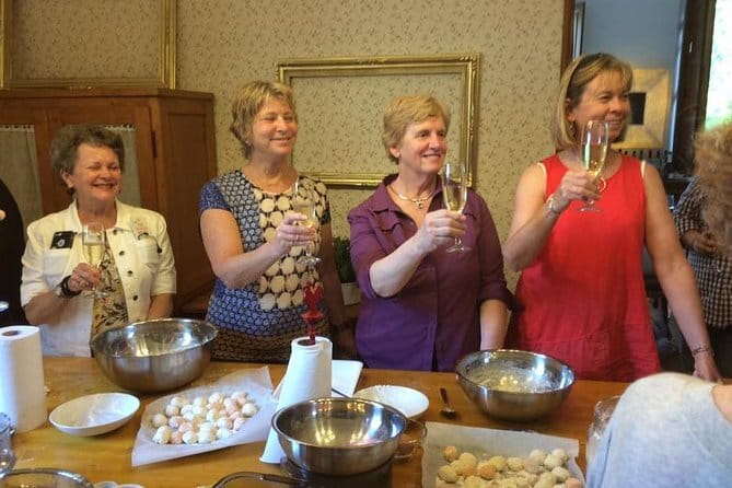 Express Pasta-Making Lesson with Gourmet Dinner - What to Expect and Practical Details