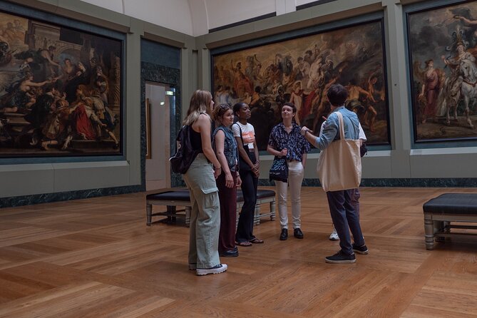 Fabuleux Guided Tour Through the Louvre Museum with Reserved Access - Insights from Reviews and Real Travelers’ Experiences