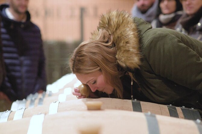 Family winery visit with food