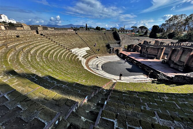 From Amalfi Coast: Pompeii Guided Tour with Skip the Line - The Experience in Detail