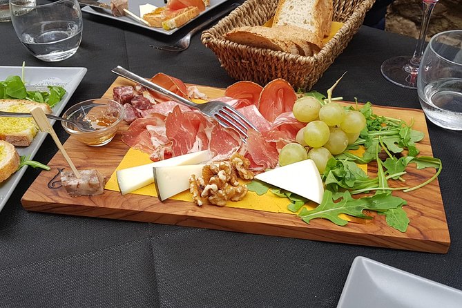 From Civitavecchia: Tuscany-Latium Wine Tour with Tastings