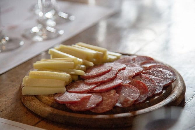 From Florence to Chianti Rufina: Wine Tasting Experience - What Makes the Wine and Setting Special?