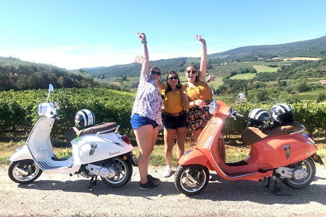 From San Gimignano: Tuscany Vespa Tour with Lunch & Wine Tasting