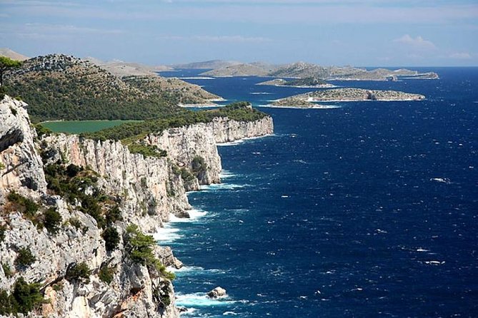 From Zadar: Kornati National Park Day Trip with Breakfast & Lunch