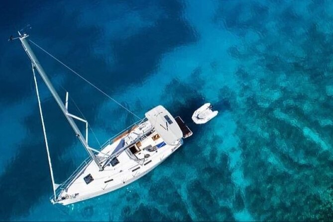 Full Day Athens Sailing Cruise and Gastronomy All-inclusive - The Onboard Experience: Food, Drink, and Atmosphere