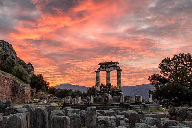 ''Full Day in Delphi - Monastery of Hosios Loukas - Livadia '' - The Experience in Detail