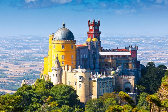 Full-Day Sintra and Cascais Small-Group Tour from Lisbon - Transportation and Group Size: What to Expect