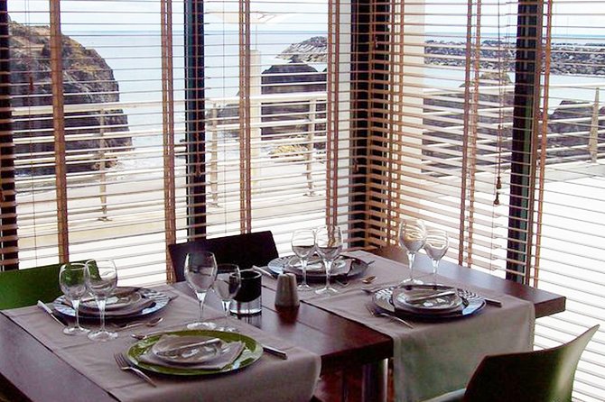 Full-Day Whales & The Princess Ring Islet (incl. Lunch)