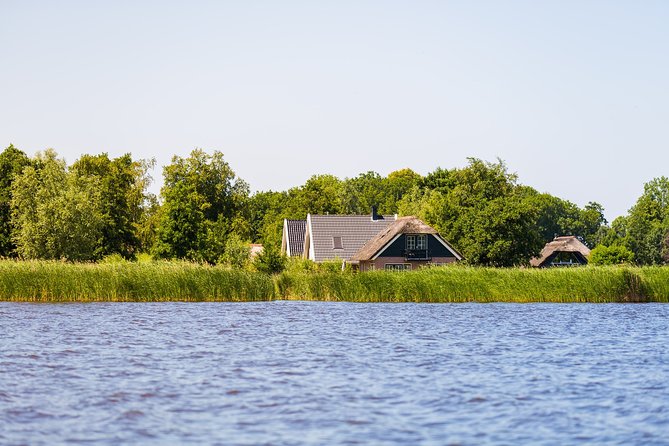 Giethoorn and Afsluitdijk Day Trip from Amsterdam with Boat Trip - Analyzing the Value: Price and What You Get
