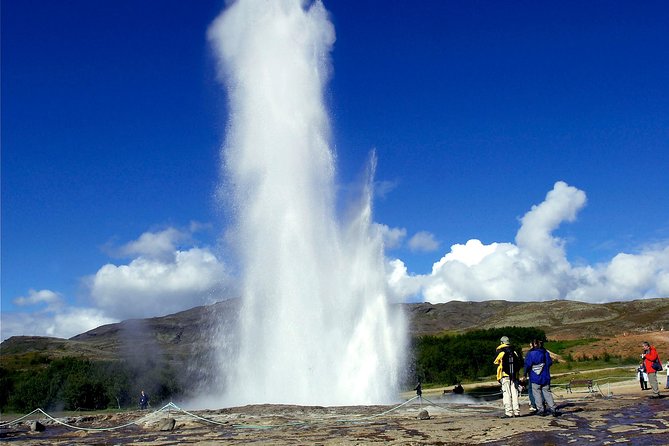 Golden Circle and Fontana Geothermal Spa Day Trip from Reykjavik