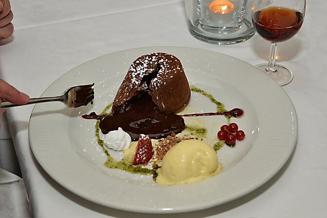 Gourmet Wine & Food Tour in Funchal