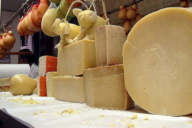 Guided tour from Agrigento: Sicilian traditions with a farm - Exploring the Itinerary: From Farm to Town