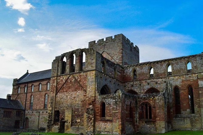 Hadrian's Wall - Full Day - Up to 4 People