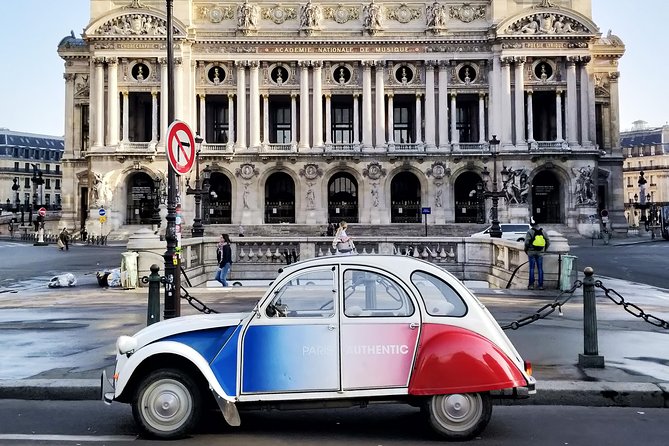 Half day trip in Paris in a vintage and convertible car with a Parisian - The Value of a Private Paris Tour
