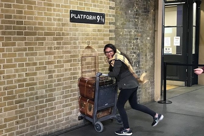 Harry Potter's London Feat. Harry Potter Movie Locations - Exploring the Tour in Detail