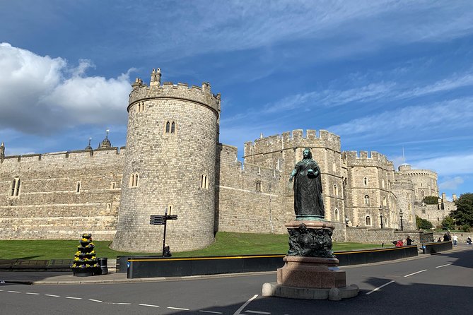 Heathrow Airport Arrival To London Via Windsor Castle - What This Tour Is All About