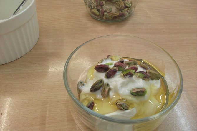 Home made Greek Yogurt Class - Who Will Love This Experience?