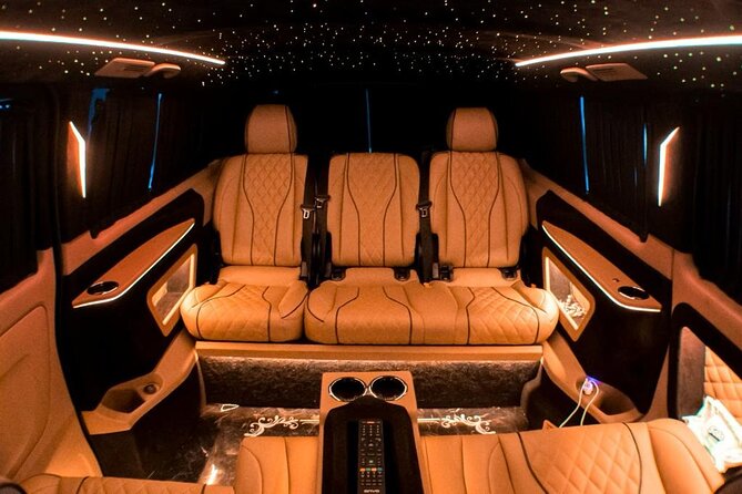 Istanbul Airport Transfer Service with Private Minivan - Meeting Points and Arrival Experience