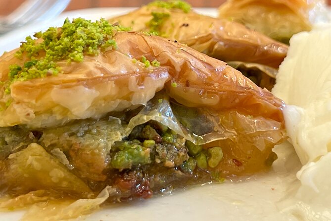 Istanbul Luxury Food Tour with a visit to the Grand Bazaar - Authenticity and Experience: What Makes This Tour Special