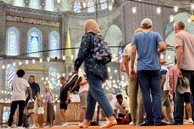 Istanbul Old City: Basilica Cistern - Blue Mosque - Grand Bazaar