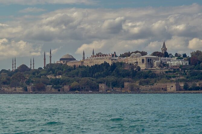 Istanbul Old City Sightseeing Tour (Entry Fees Inculuding) - Practical Considerations and Caveats