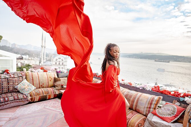 Istanbul Photoshoot tour with Local Photographer