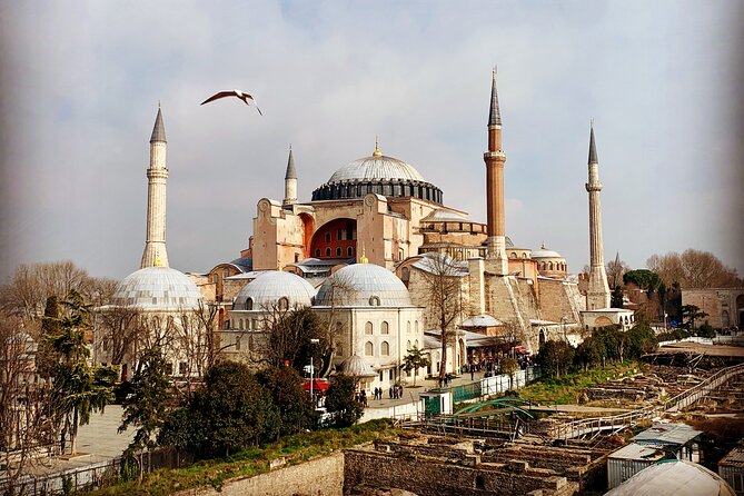 Istanbul-Topkapi Palace, Hagia Sophia, Grand Bazaar Private Tour