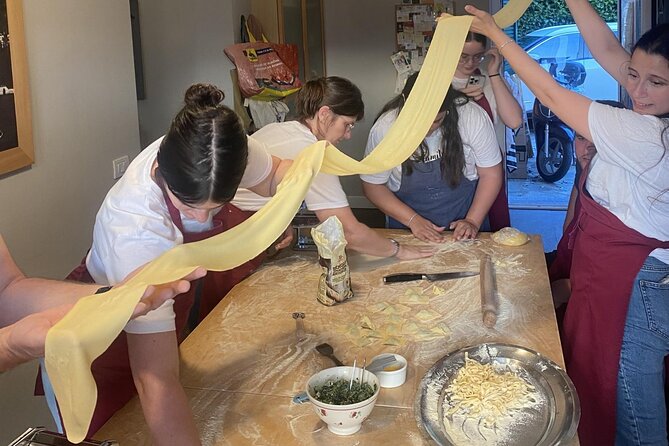 Lake Como Market Tour & Cooking Class with Annamaria