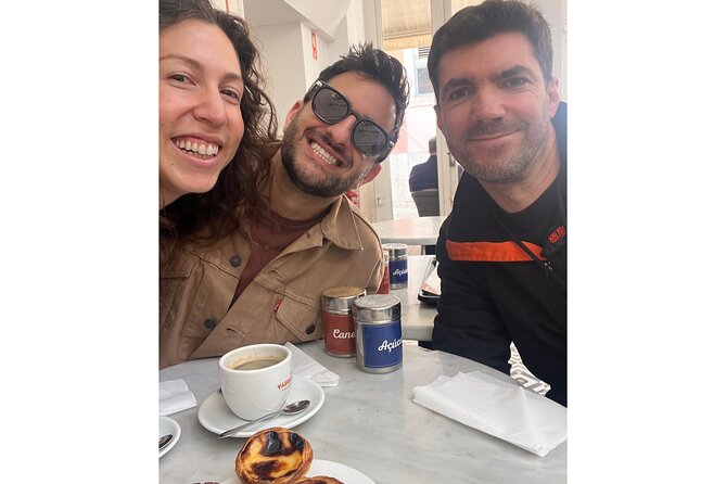 Lisbon Essentials 3h Tour: See, Taste and Learn with a Local - Who Should Book This Tour?
