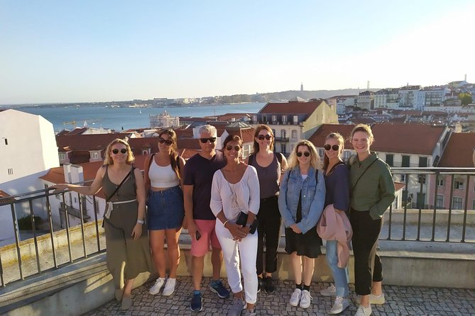 Lisbon Private Tour - The best introduction to the city - Exploring Alfama