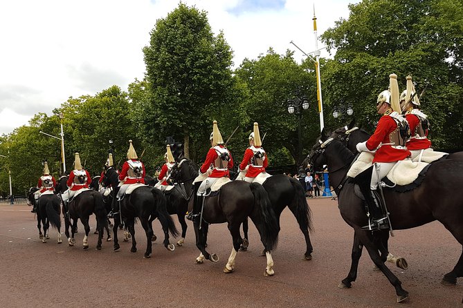 London Landmark Walking Tour & Ride The London Eye - Authentic Insights from Past Participants