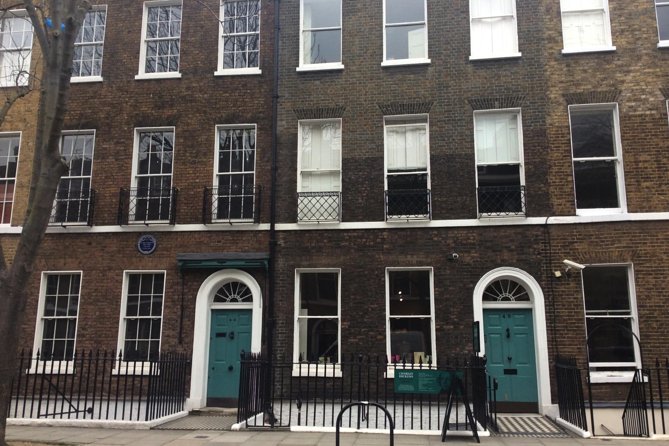 London Literary Private Walking Tour Of Bloomsbury - Practical Details and What You Can Expect