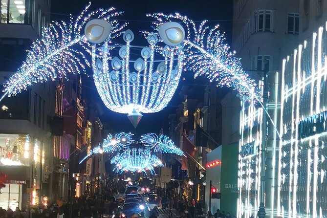 London Magical Christmas Walking Tour with Guide - What Travelers Say