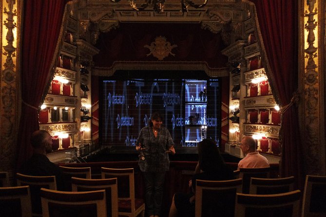 Milan, a city of art an history. Classic tour of Milan