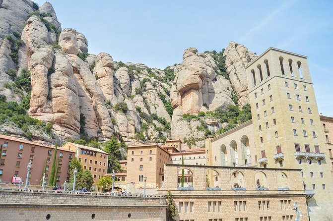 Montserrat 7-hour Private Tour from Barcelona with Lunch - The Itinerary in Detail