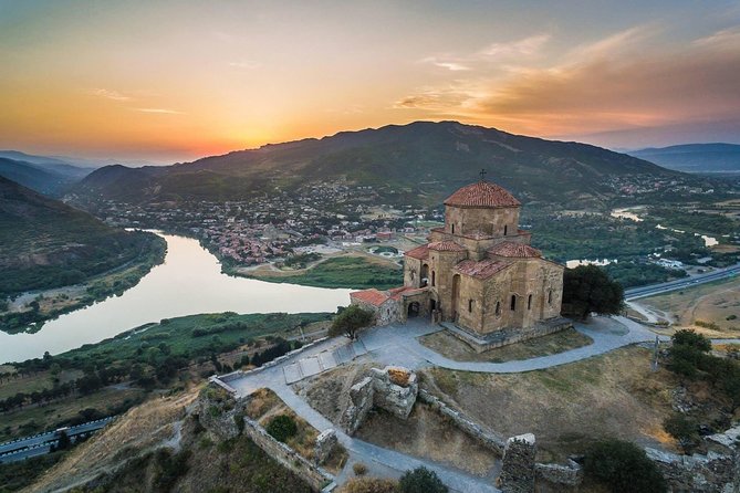 Mtskheta, Ananuri, Gudauri and Kazbegi Full Day Tour from Tbilisi - What’s the Real Value?