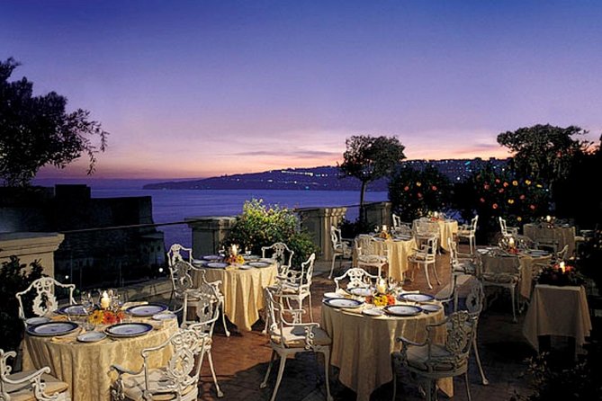 Naples: Romantic Gourmet Dinner on the Rooftop Terrace