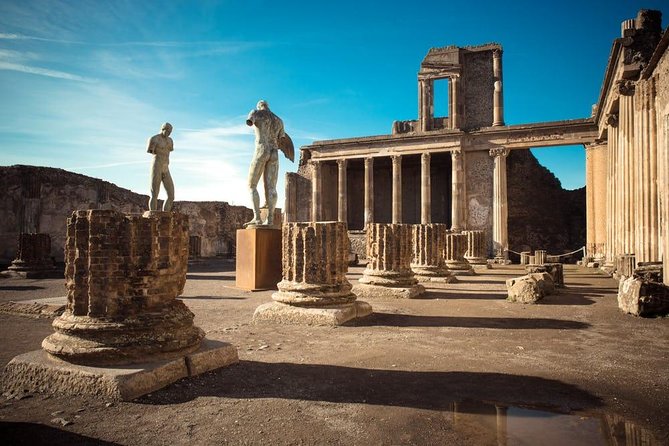 Naples to Praiano transfer via 2 hours in Pompeii (or vice versa)
