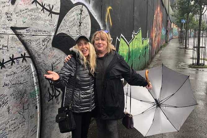 Official World Famous Belfast Taxi Tour