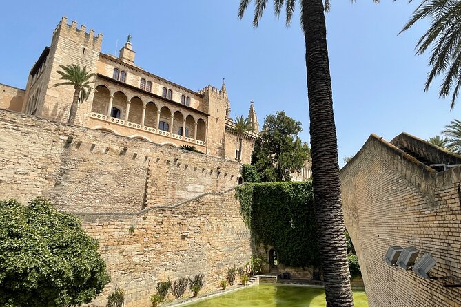 Palma de Mallorca Cultural and Foodie Tour
