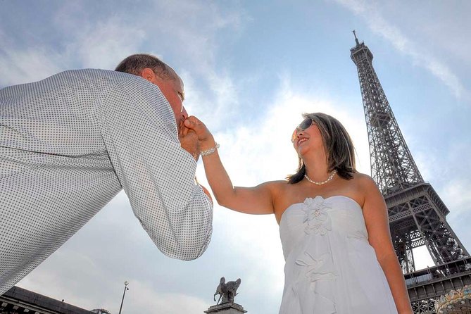 Paris Renew Your Wedding Vows Experience with Professional Photographer