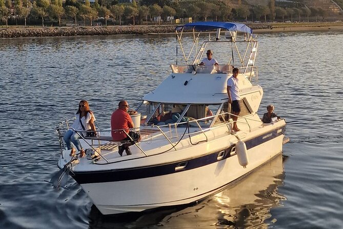 Porto: Brunch on the river Douro private - The Sunset and Atmosphere