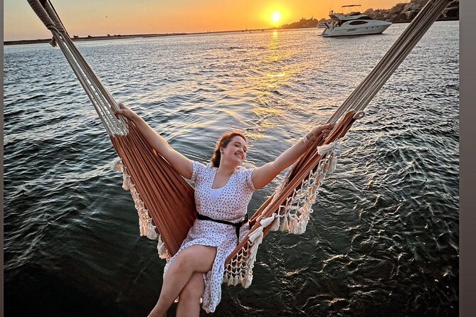 Porto: Tour on the Douro River in a Classic Boat - The Experience on Board