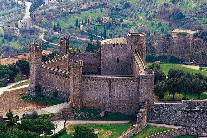 PRIVATE Full-Day Brunello Wine experience from Florence - An In-Depth Look at the Itinerary