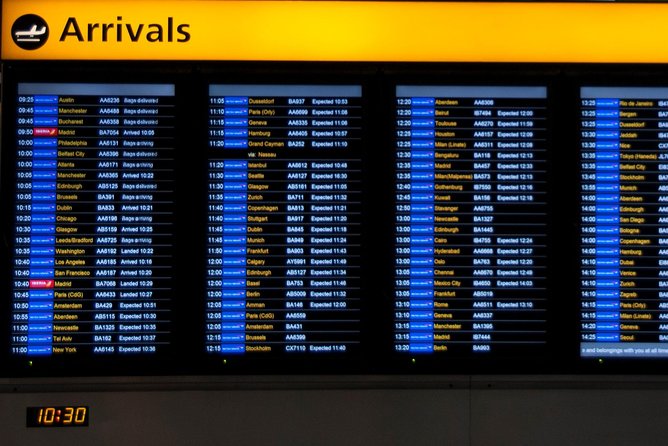 Private Norwich Arrival Transfer - Airport to Hotel / Accommodation - Vehicle and Comfort Level