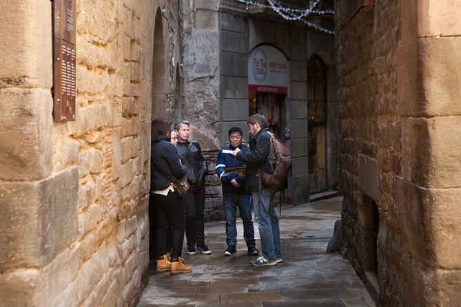 Private Religious Tour: Sagrada Familia, Romans & Jewish Quarter - What this tour is best suited for