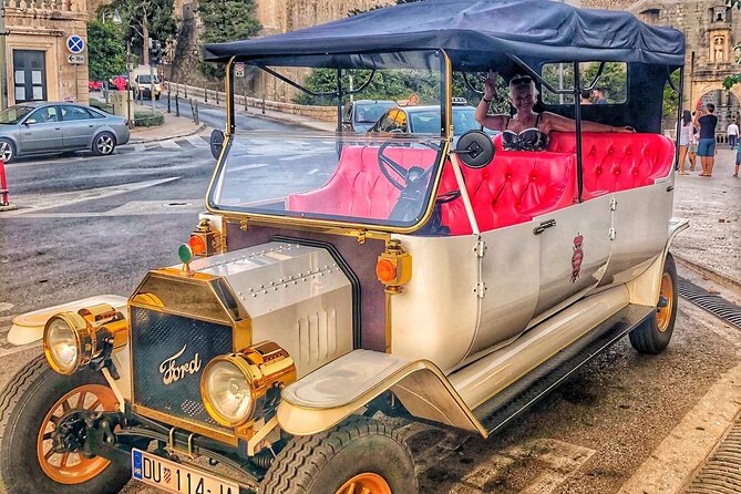 Private Sightseeing Tour in Dubrovnik with a Classic Old Car - The Experience We Love