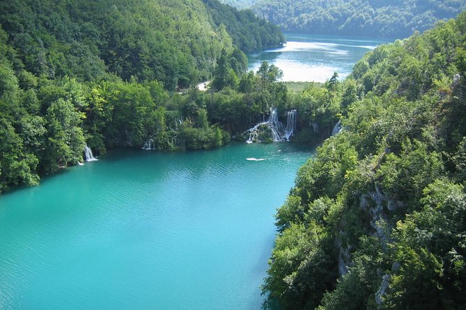 Private Tour to Plitvice Lakes from Zadar with Drop off in Zagreb - Authentic Reviews and What They Reveal
