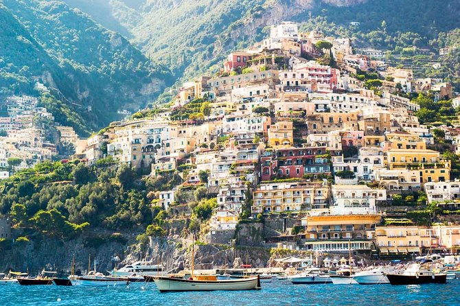 Private Transfers Amalfi Coast or viceversa - In The Sum Up