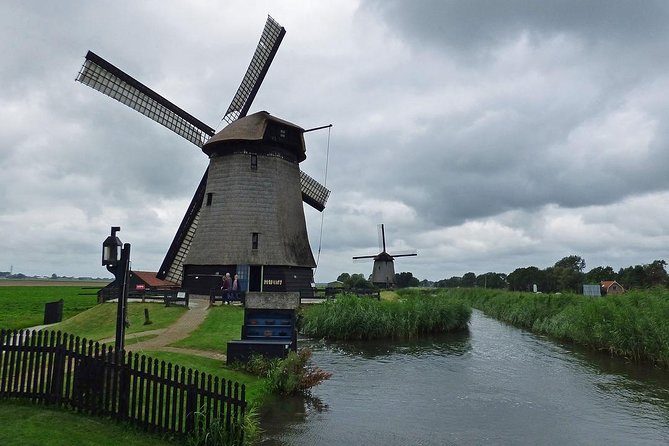 Private Zaanse Schans Windmills and Volendam Tour from Amsterdam - Transportation and Service
